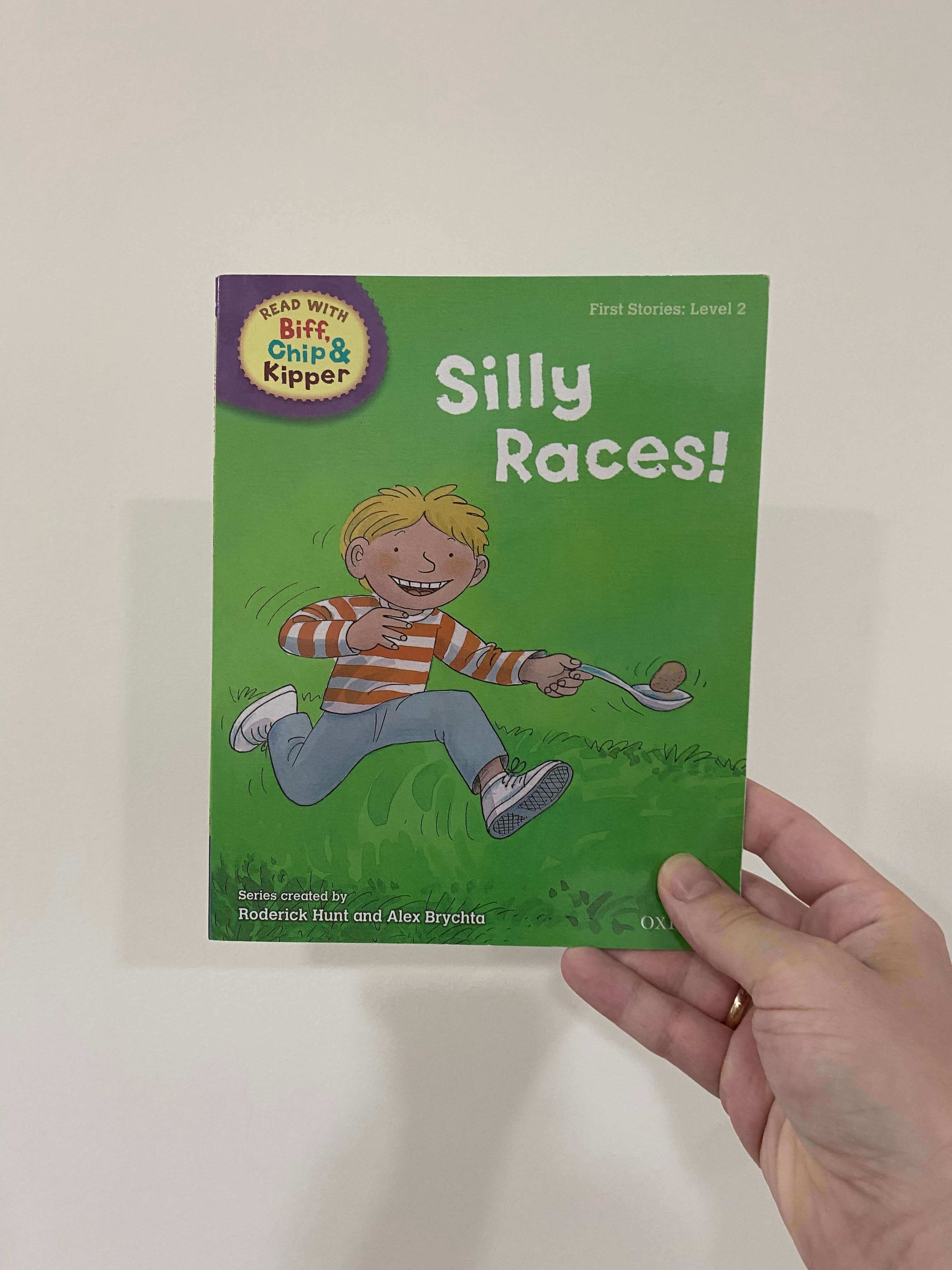 Biff, Chip, and Kipper Books | Learn English with Fun Stories for Kids