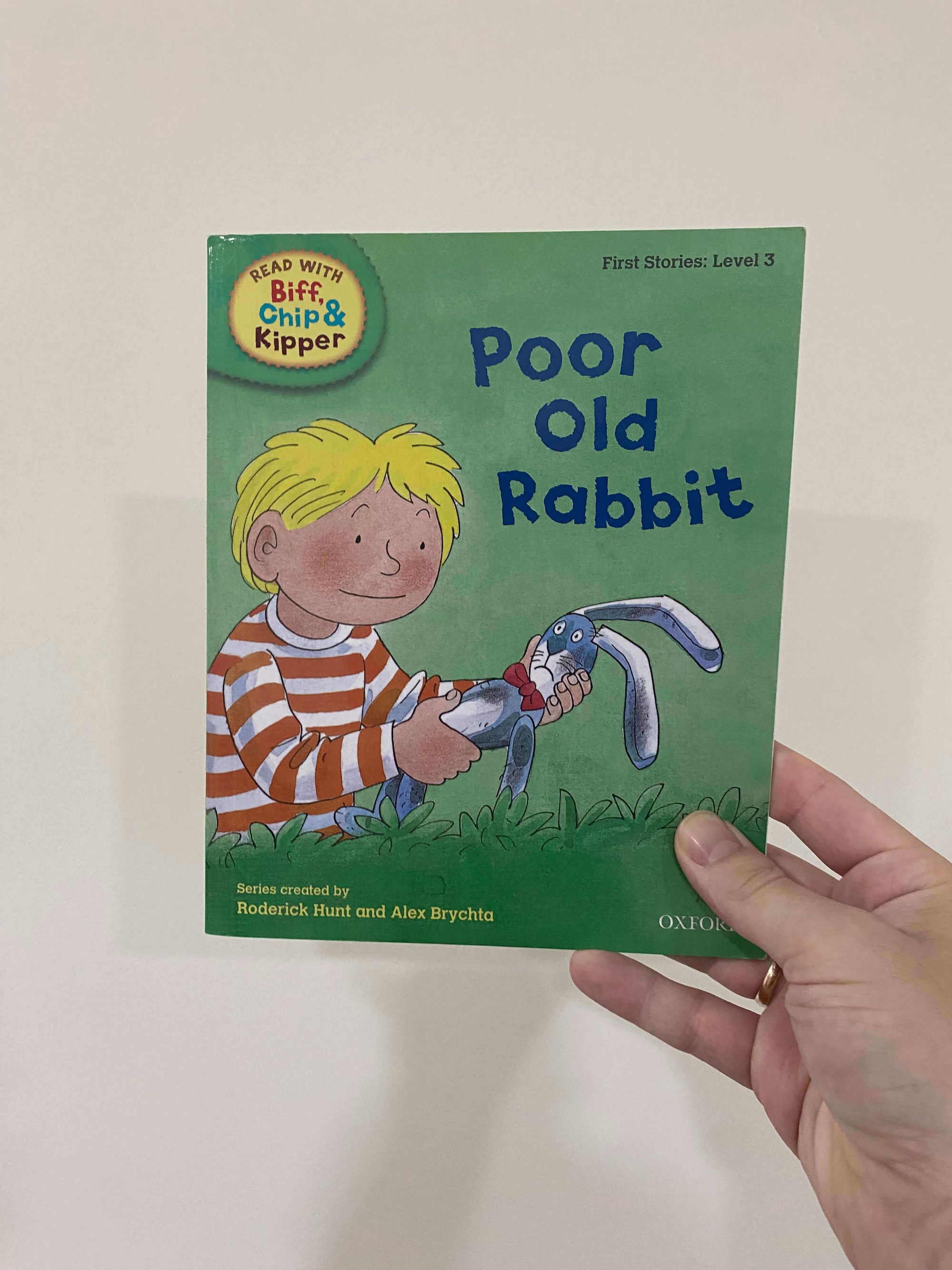 Biff, Chip, and Kipper Books | Learn English with Fun Stories for Kids