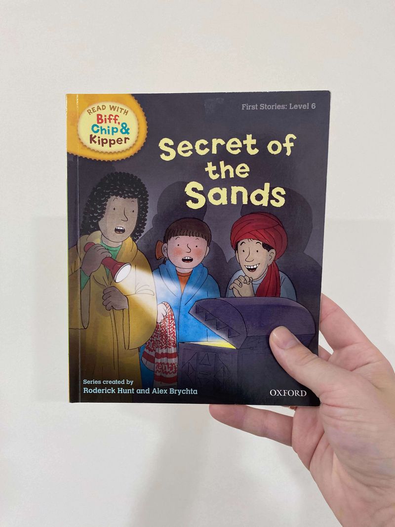 Biff, Chip, and Kipper Books | Learn English with Fun Stories for Kids